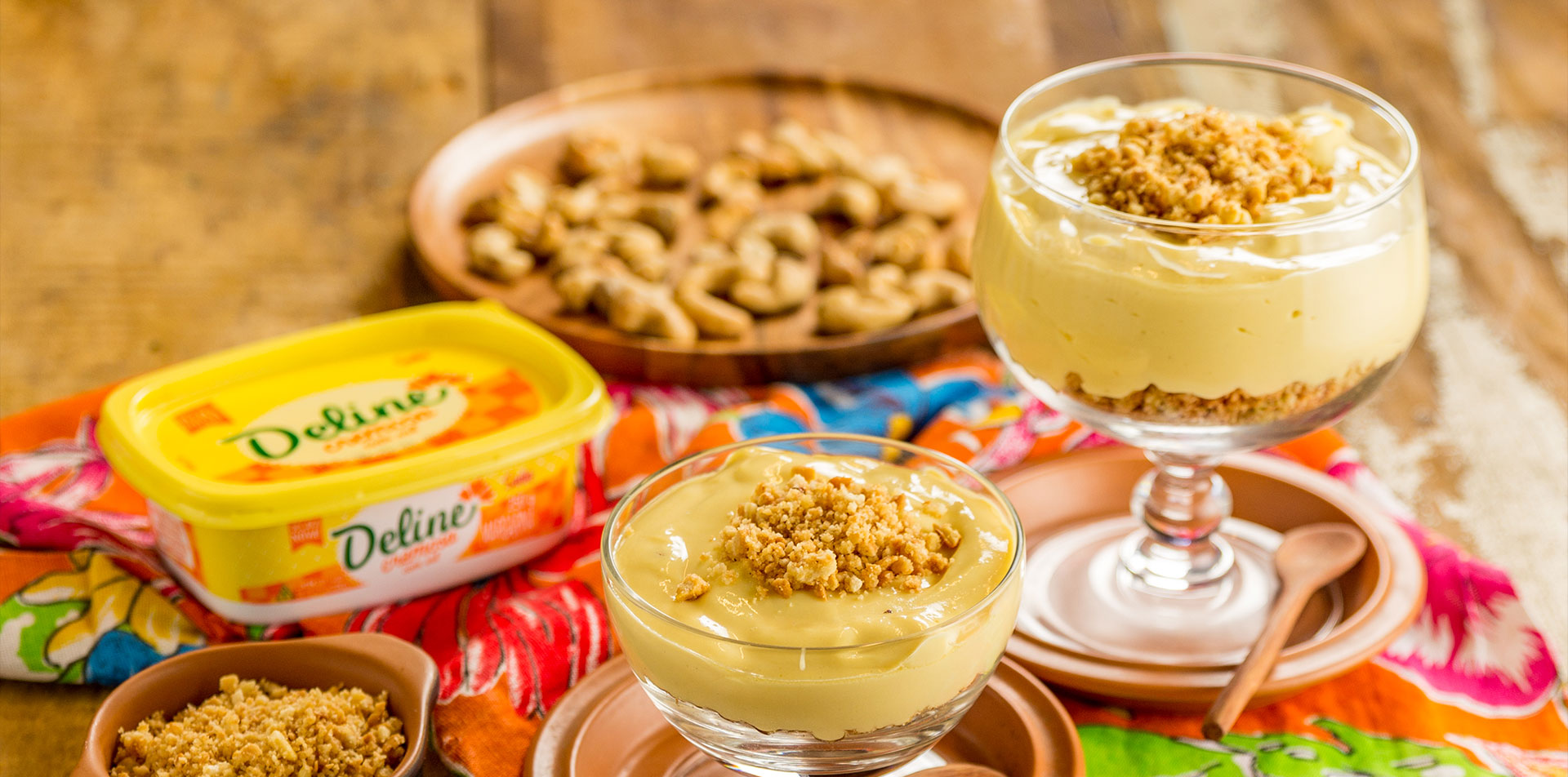 Deline - Nossas receitas: Creme de Bacuri com Farofa de Biscoito